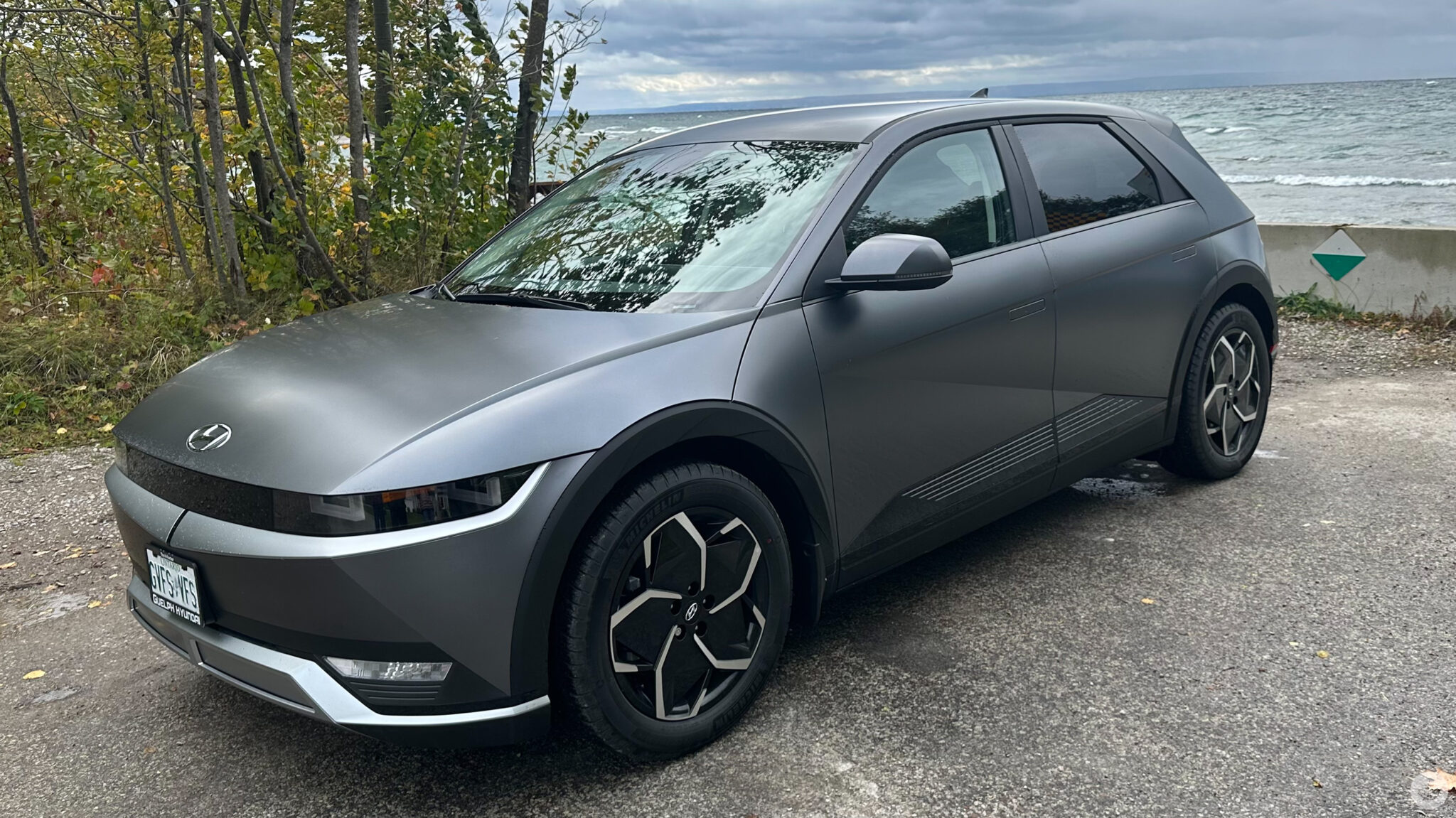 Survey says Canadians want new cars, but not EVs Survey says Canadians want new cars, but not EVs